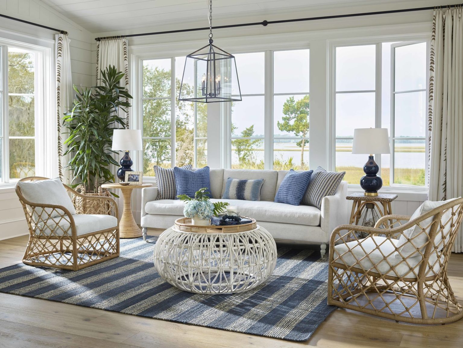 How To Perfectly Place A Rug In Your Home – Explore Home