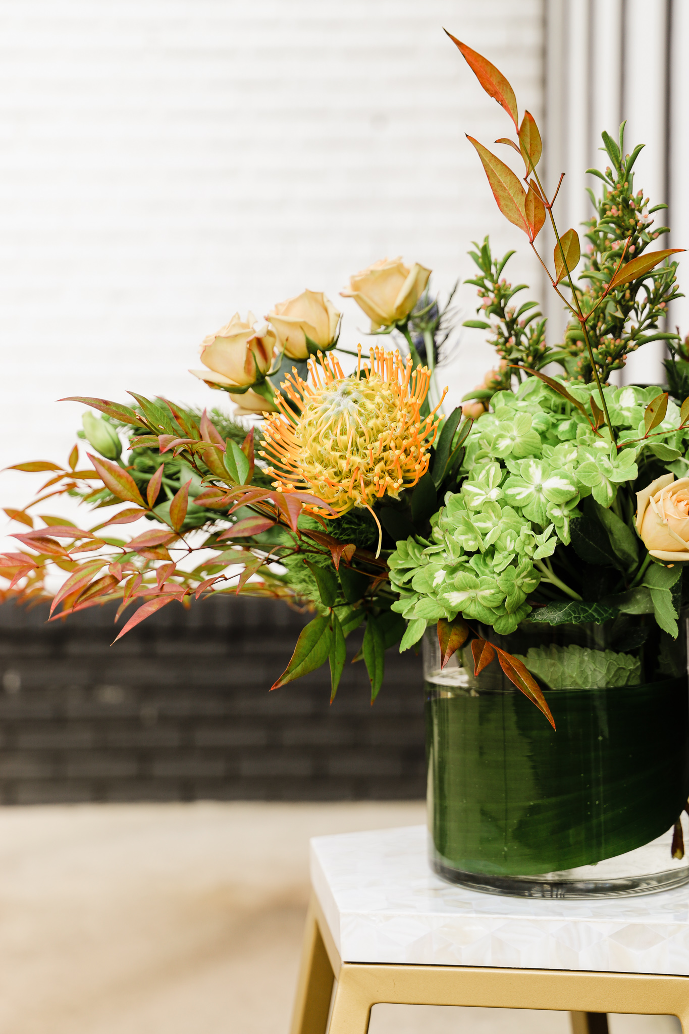 Create a Captivating Floral Design – Explore Home
